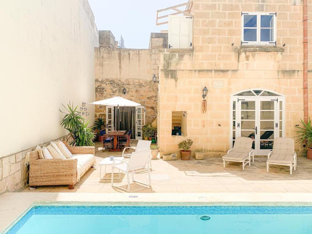 'L'Artiste' farmhouse Gozo, Xagħra (updated prices 2026)