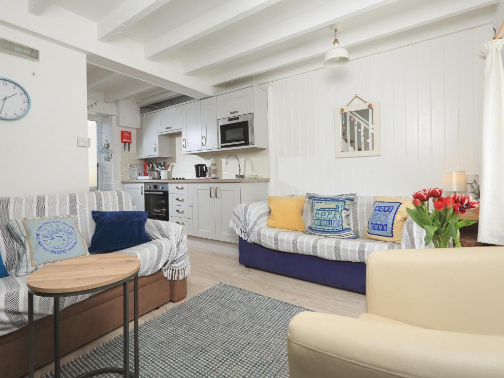 4 Thornlea Mews, Kingsbridge (updated prices 2025)