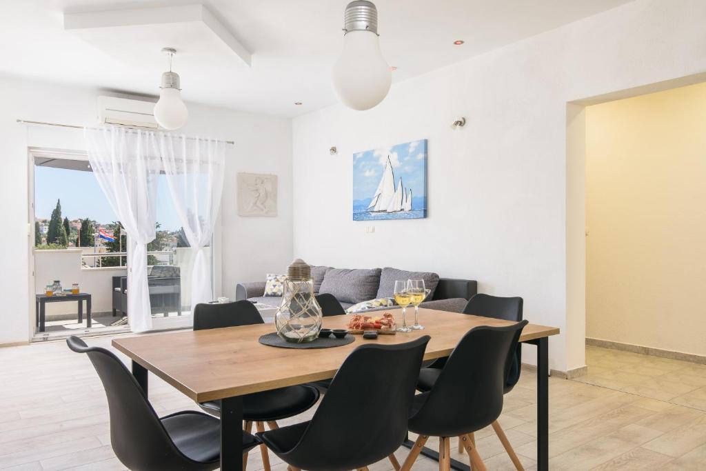 Mare&Antonio, Trogir – Updated 2024 Prices