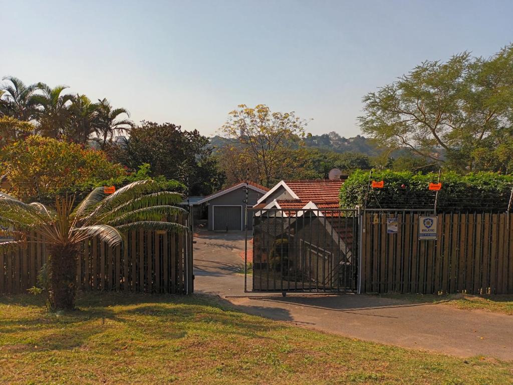 Lincoln Place, Farningham Ridge, Pinetown (updated prices 2025)