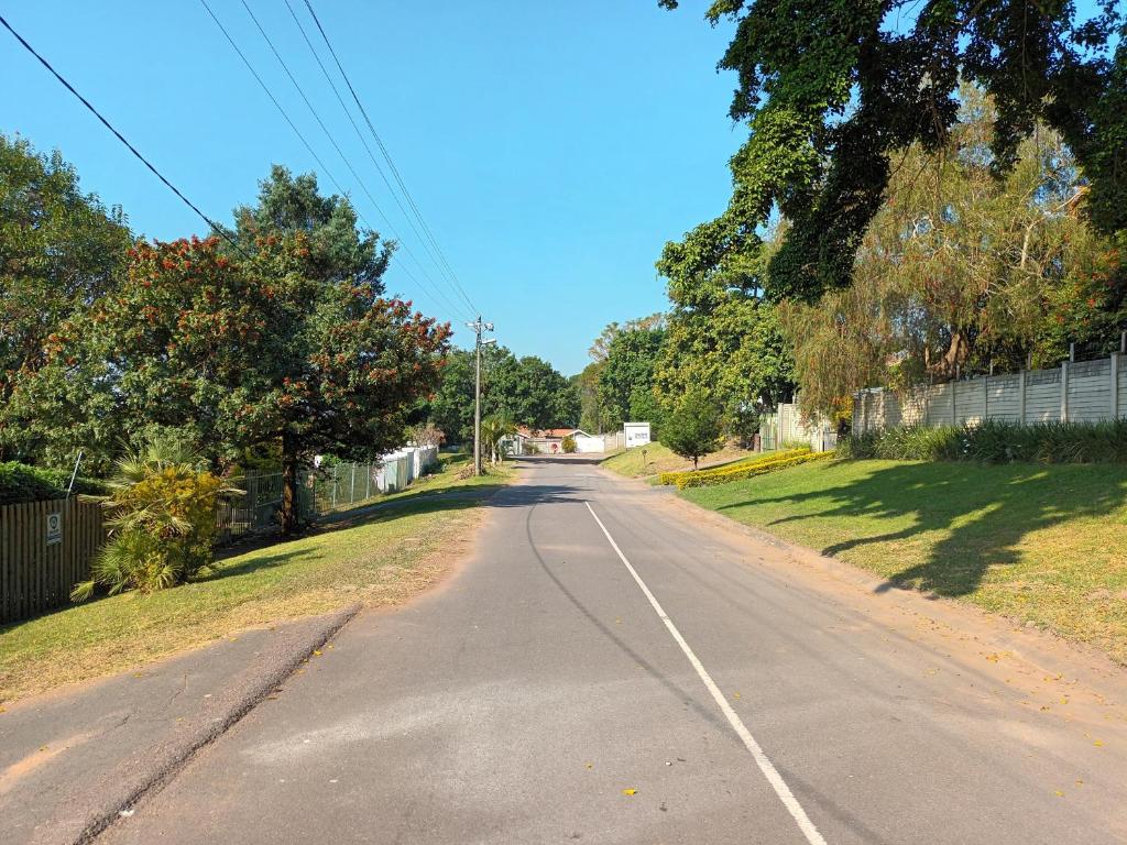 Lincoln Place, Farningham Ridge, Pinetown (updated prices 2025)