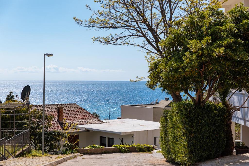 Flora Apartment - near the sea, Bar, Susanj (updated prices 2025)