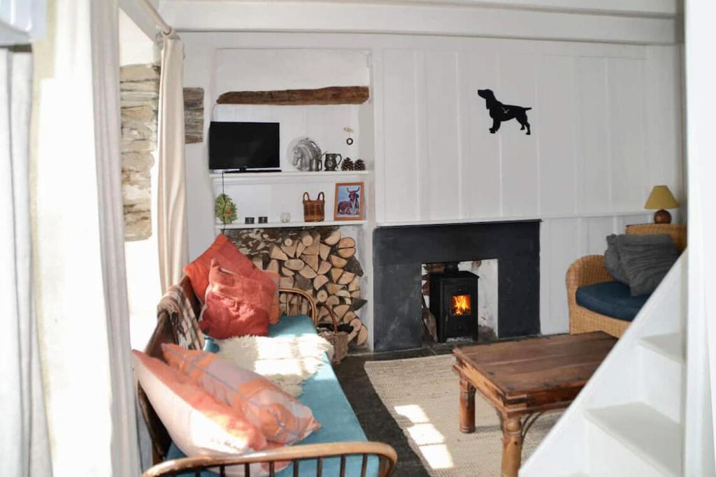 Sunny Corner, Port Isaac (updated prices 2026)