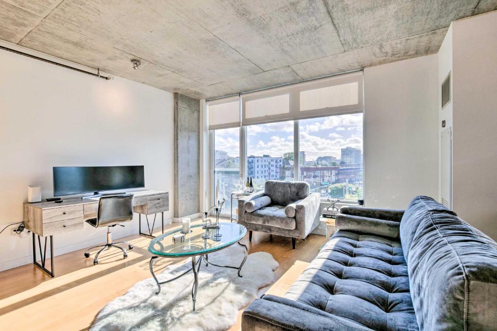 Chic Portland Studio with Stunning City Views!, Portland (updated ...