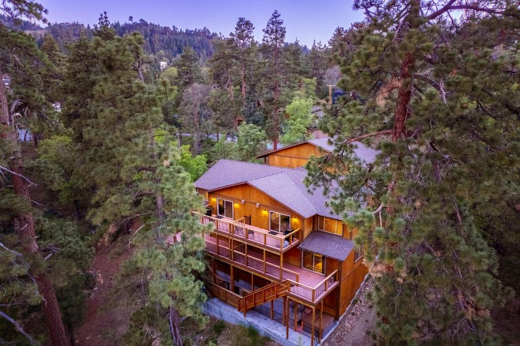 Whispering Aspen. Bbq. Views. Walk To Bear Mtn. & Golf Course. Free Festival Tickets! - Big Bear Lake, CA