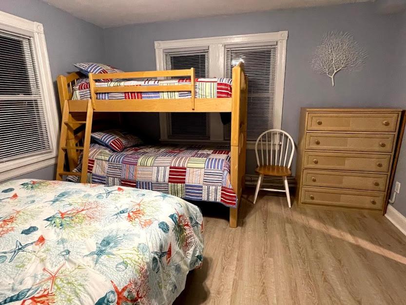 The Pelican's Nest - Renting Anything From A 1 Bedroom To A 13 Bedroom Unit.... - Ocean City, NJ