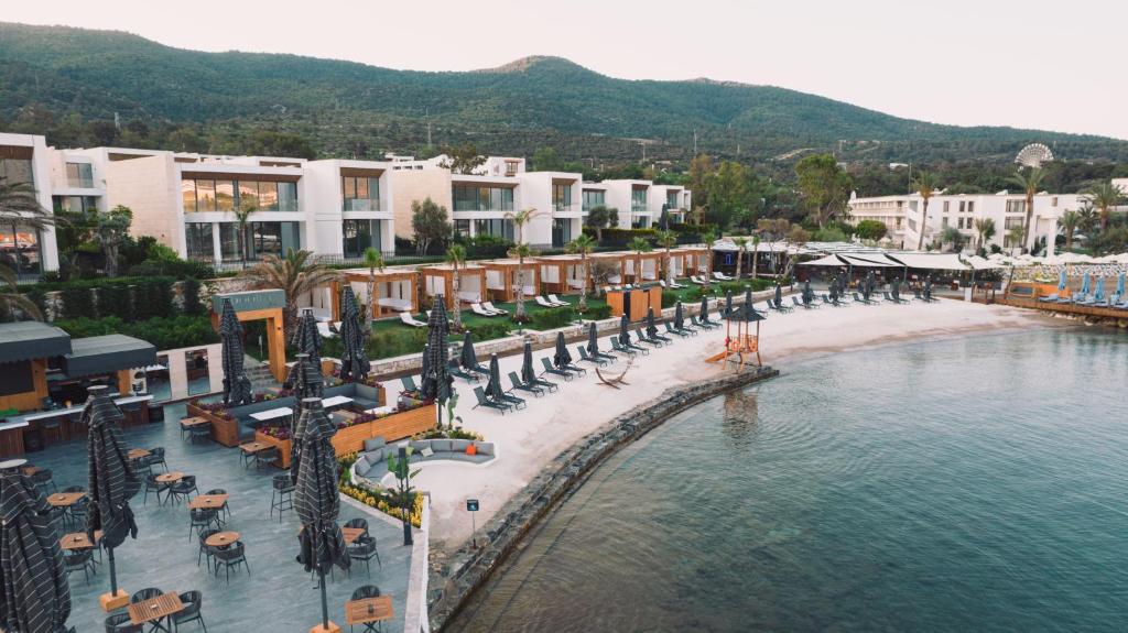 The Norm Collection Door'a Bodrum, Torba (updated prices 2025)