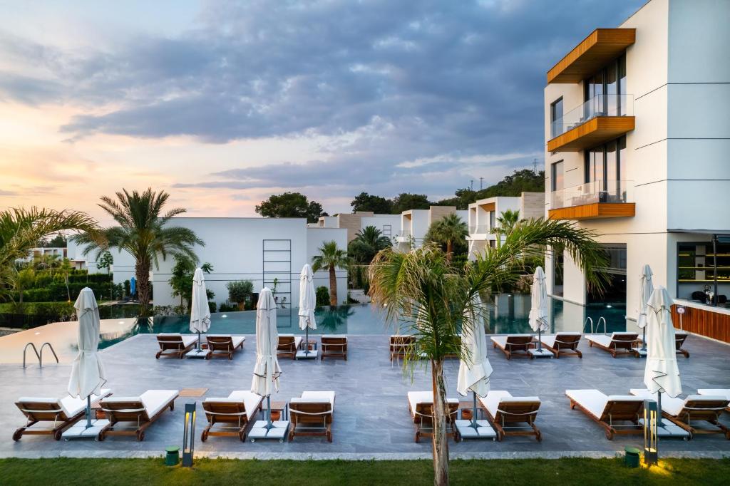 The Norm Collection Door'a Bodrum, Torba (updated prices 2025)