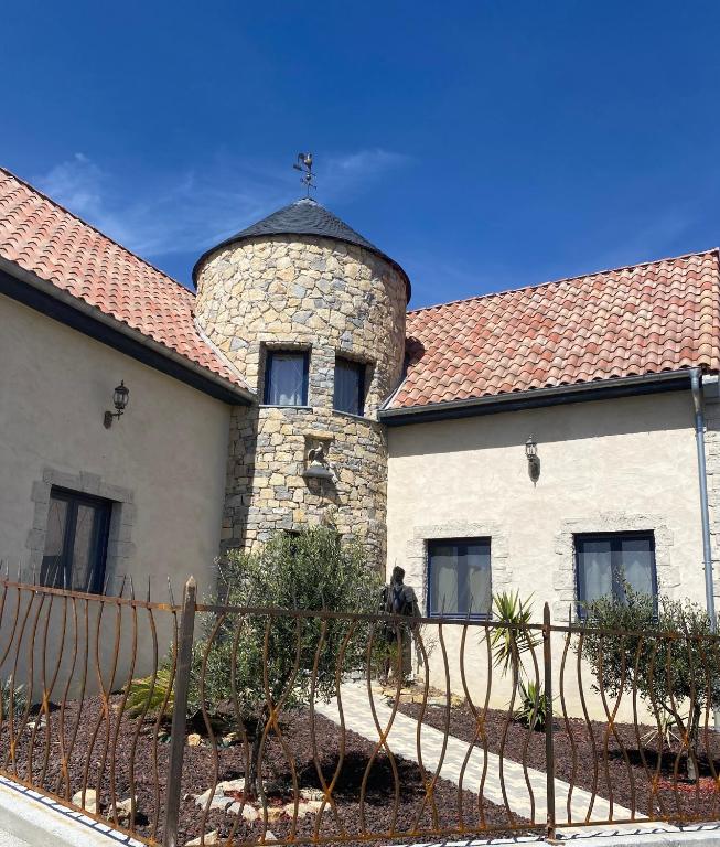 il piccolo castello, Méjannes-lès-Alès (updated prices 2026)