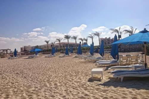 North Coast-Lazorde Bay Studio with Air condition, El Alamein ...