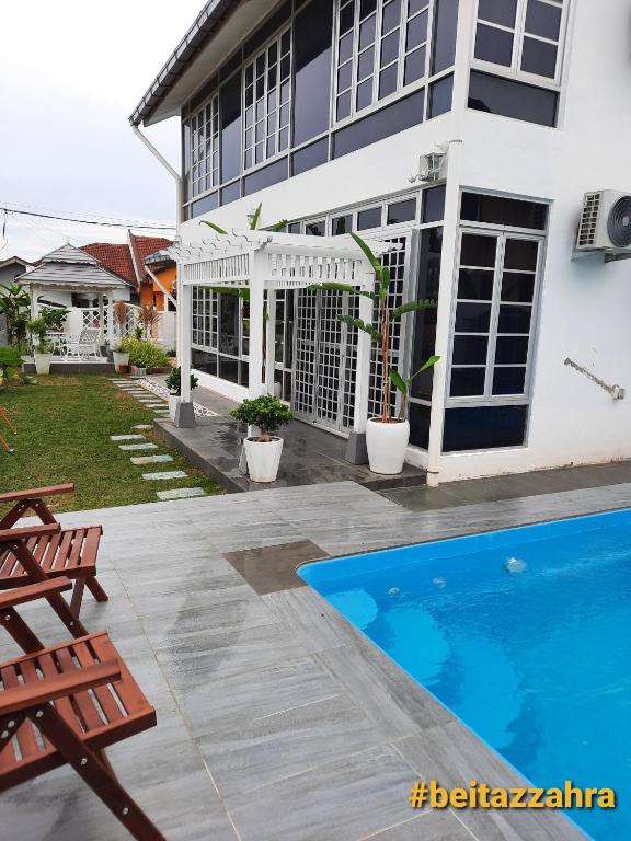 Beit Azzahra Private Pool Villa at Pantai Batu Hitam, Kuantan (updated ...
