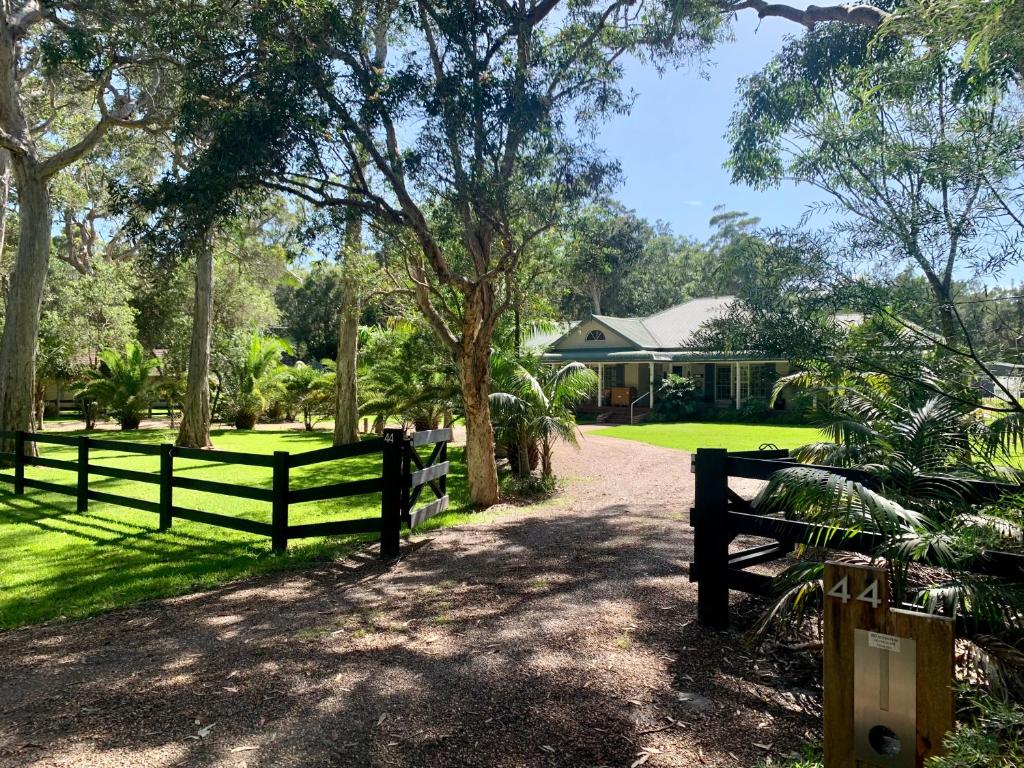 Sambolo Surf Ranch, Boomerang Beach (updated prices 2026)