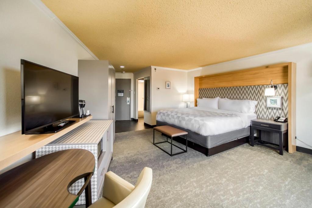 Holiday Inn Mobile Downtown Historic District by IHG, Mobile (updated ...