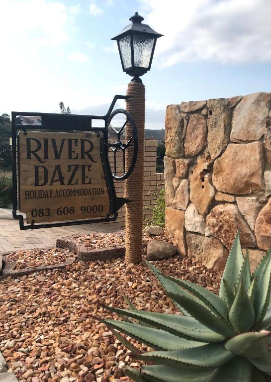 River Daze, Stilbaai (precios actualizados 2025)