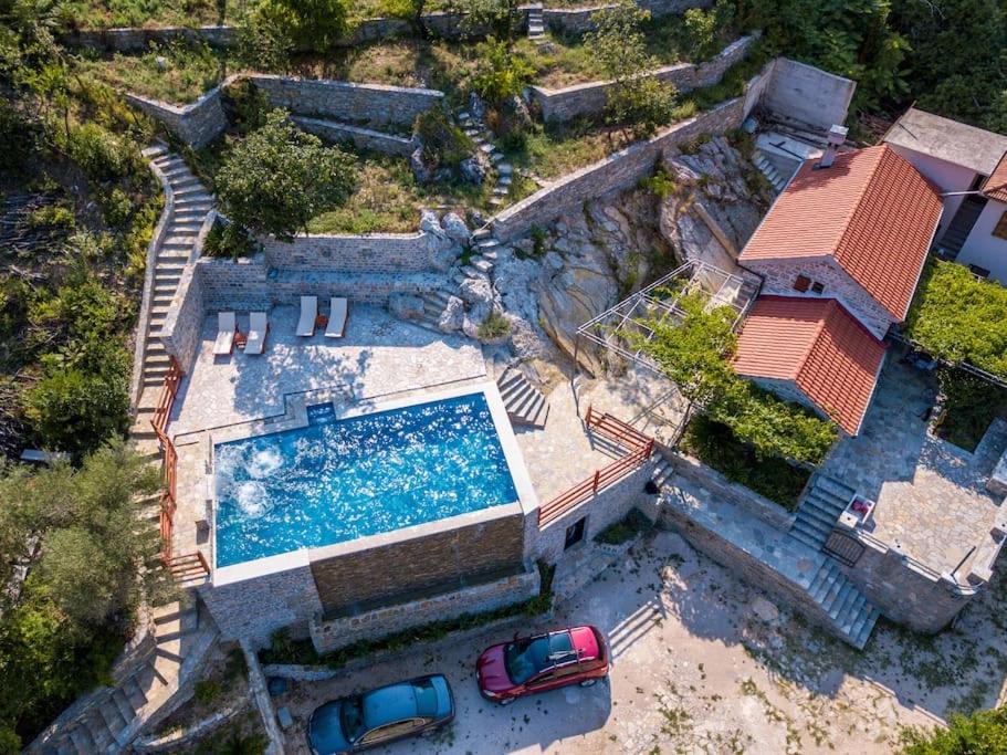 Vala Home 212 - Stone House With Pool And Sea View - 蒙特內哥羅