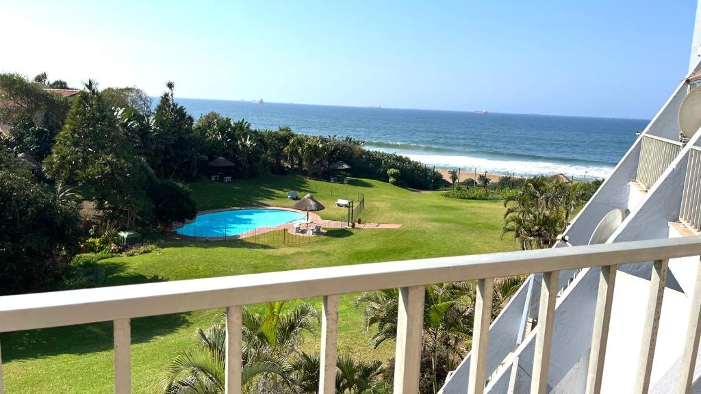 34 Kyalanga Beachfront Apartment, Durban (updated prices 2025)