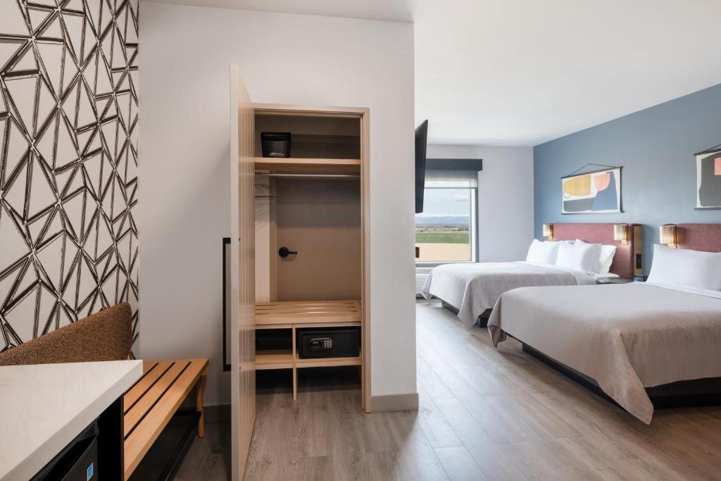 Atwell Suites - DENVER AIRPORT TOWER ROAD by IHG, Denver (updated ...