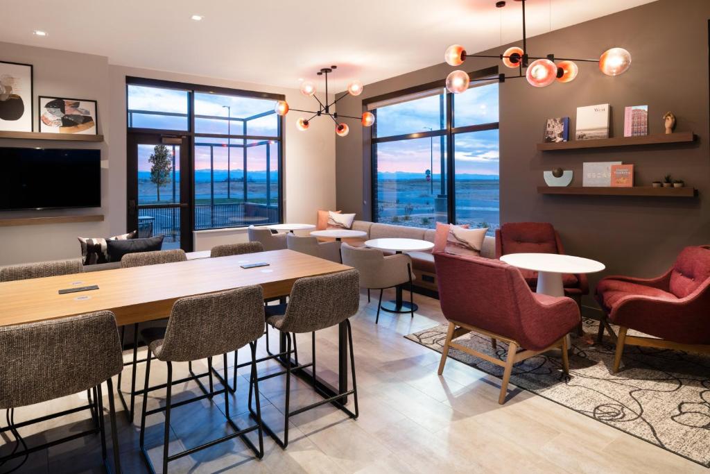 Atwell Suites - DENVER AIRPORT TOWER ROAD by IHG, Denver (updated ...