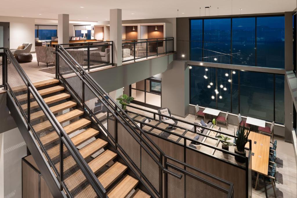 Atwell Suites - DENVER AIRPORT TOWER ROAD by IHG, Denver (updated ...