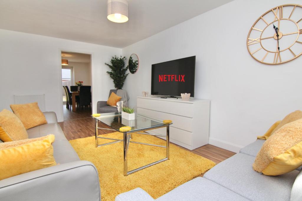 Canalview House - Fully Furnished Coventry City Centre Home, Coventry ...