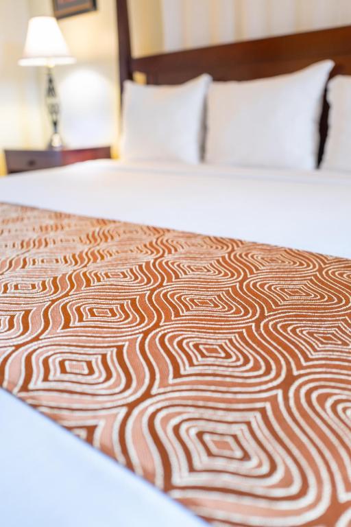 Holiday Resort & Spa Guam, Tumon (updated prices 2025)