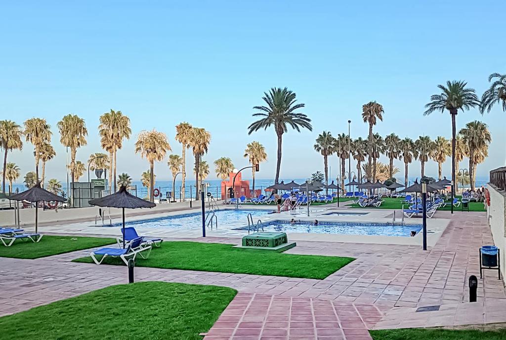 Benal beach suite, estudio con parque acuático y vistas al mar. en ...