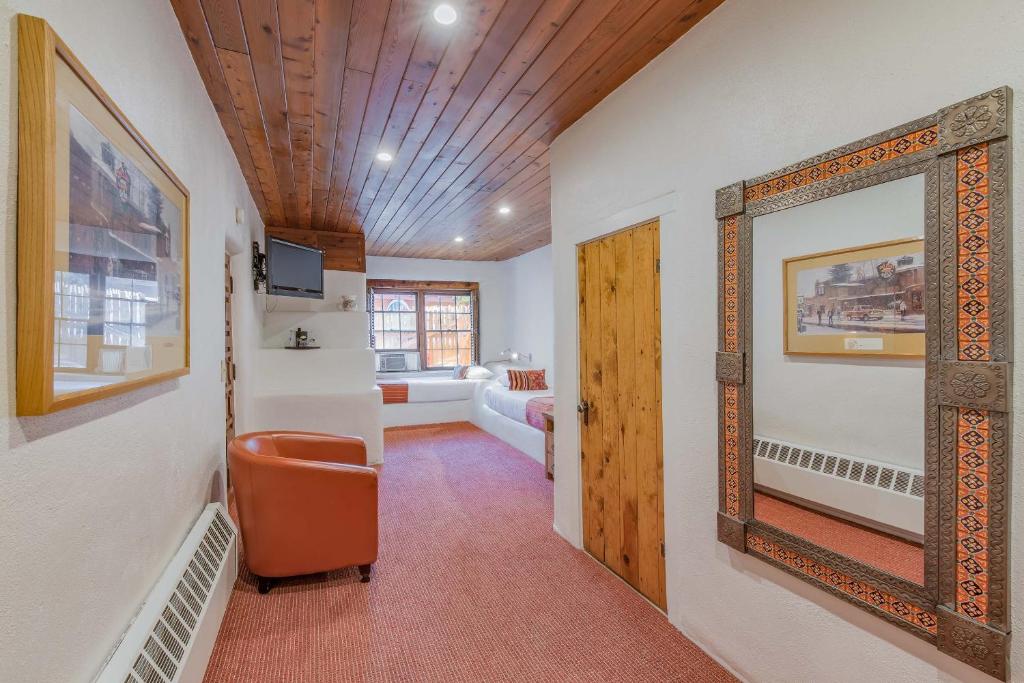The Historic Taos Inn, Taos (updated prices 2025)