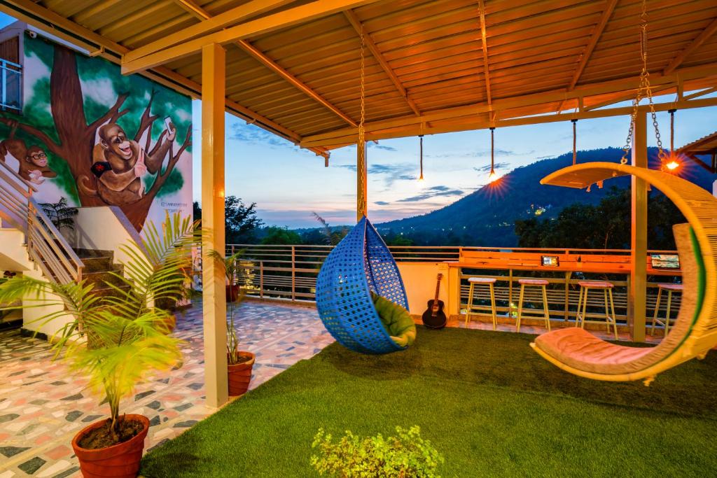 Zostel Rishikesh, Laxman Jhula, Rishīkesh (updated prices 2024)