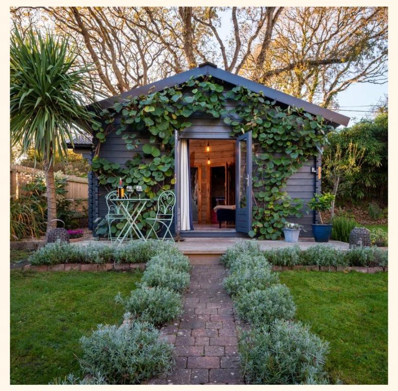 Lymore Orchard - Isle of Wight