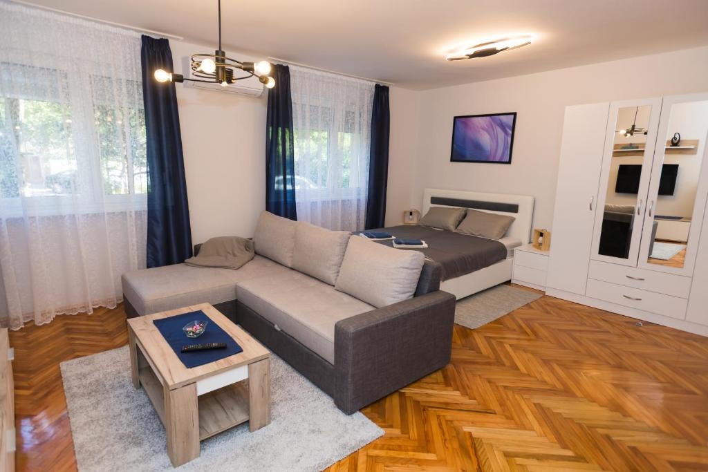 Apartman Studio Blue, Subotica (updated prices 2025)