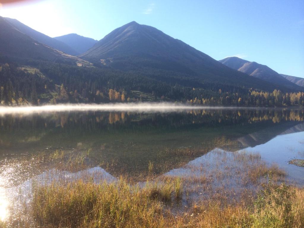 Summit Lake Lodge, Summit Lake (updated prices 2025)
