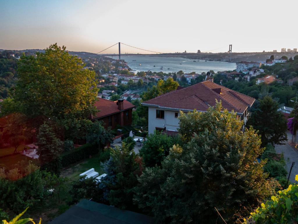 UNIQUE & QUITE, BOSPHORUS Villa, Great Sea View PATIO,BARBECUE (TUR ...