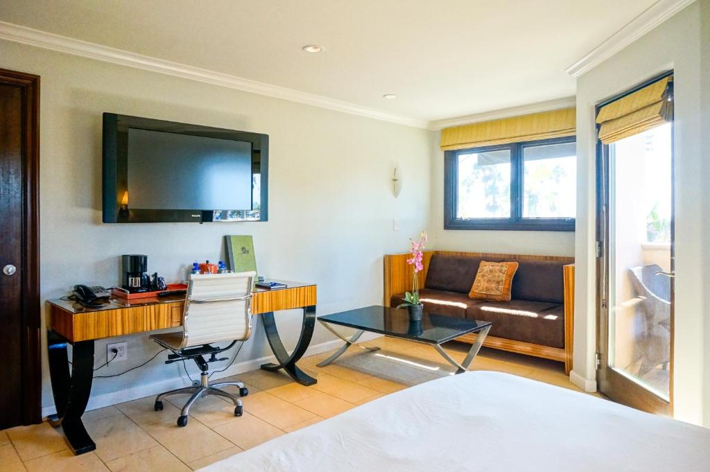 Balboa Inn, On The Beach At Newport, Newport Beach (updated prices 2025)