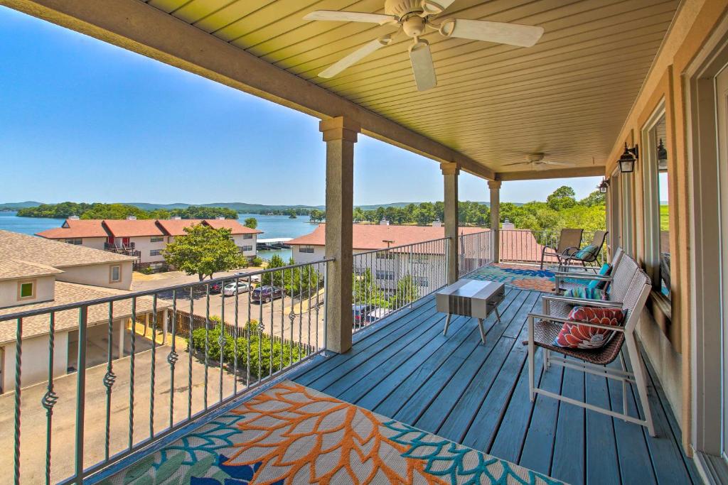 Lakefront Hot Springs Condo with Large Balcony!, Hot Springs (updated ...