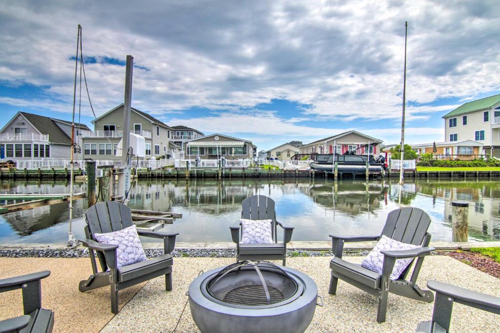 Fire Pit and Views Canal-Front Fenwick Island Home, Selbyville (updated ...