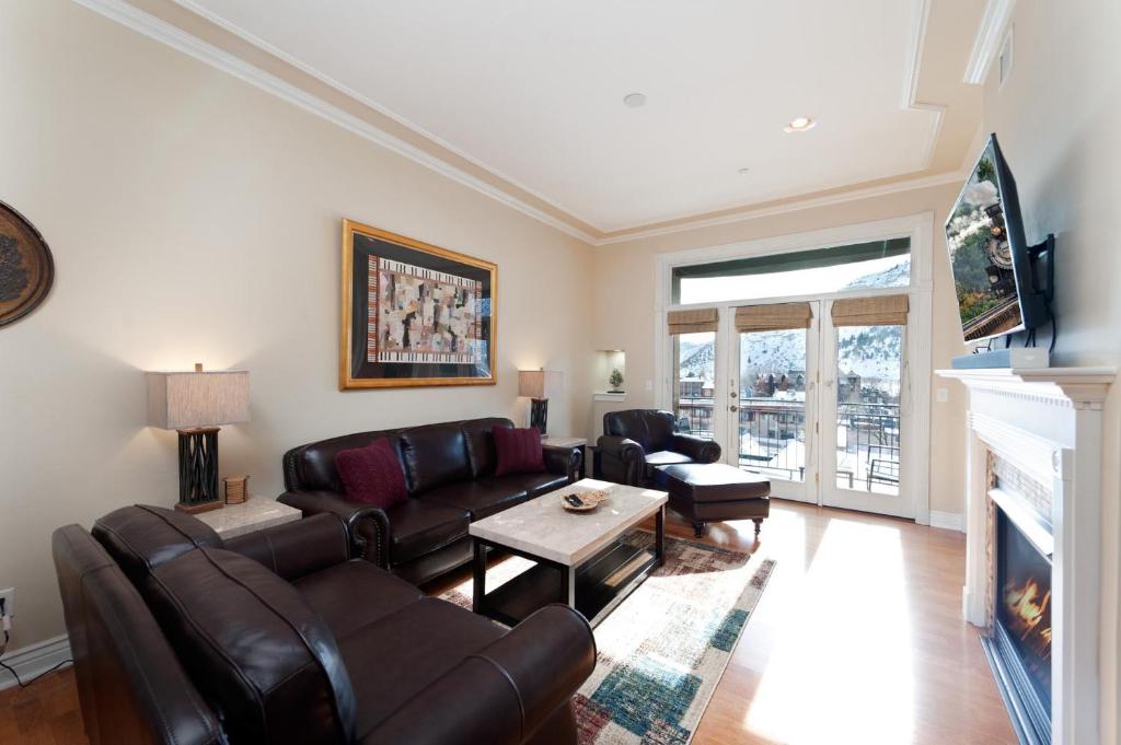 Mears House Unit 3C, Durango (updated prices 2026)