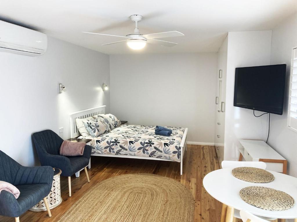 Lakin Lodge at Bateau Bay Beach, Bateau Bay (updated prices 2024)