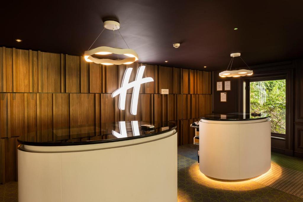 Holiday Inn Guildford by IHG, Guildford (updated prices 2025)