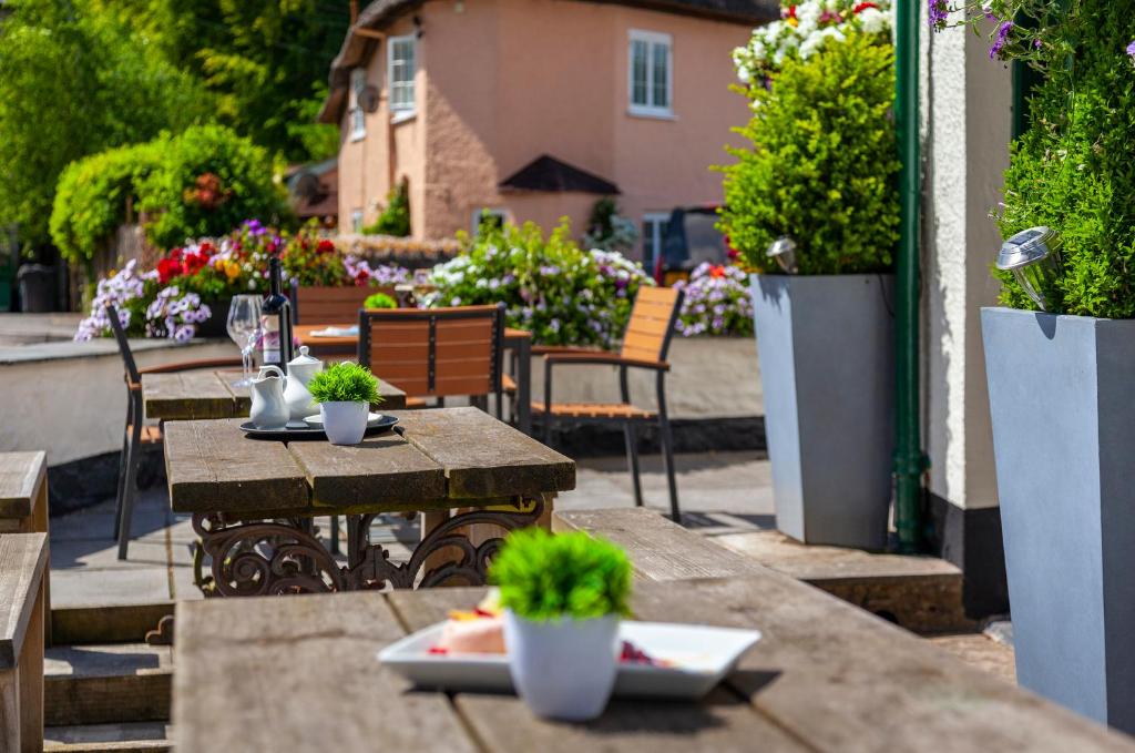 The Crown Hotel, Exford (updated prices 2025)