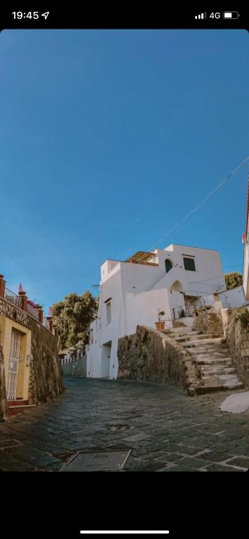 A Un Passo Dal Mare - Procida