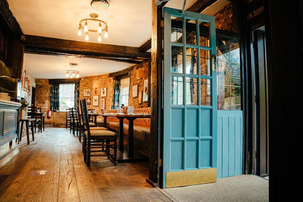 The Castle Inn, Castle Combe (updated prices 2025)