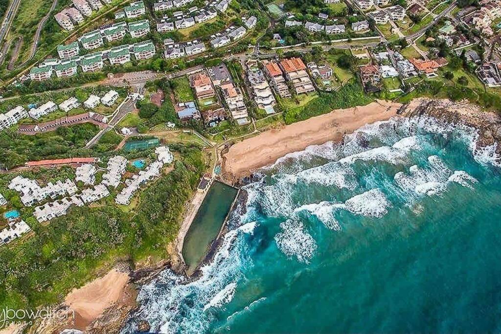 Santorini 2 Kamari - Families only, Ballito (updated prices 2025)