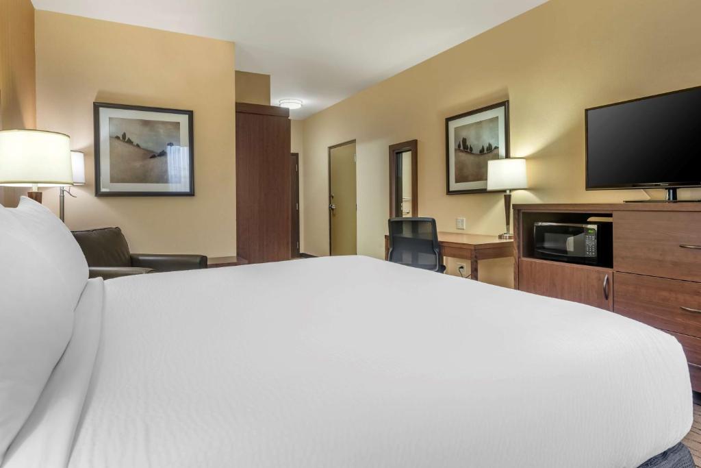 Best Western Plus, Bathurst Hotel & Suites, Bathurst (updated prices 2025)