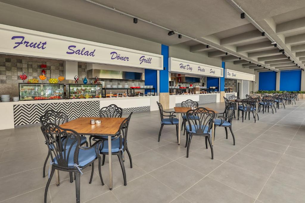 Crystal Centro Resort - Ultimate All Inclusive, Lara (updated prices 2025)