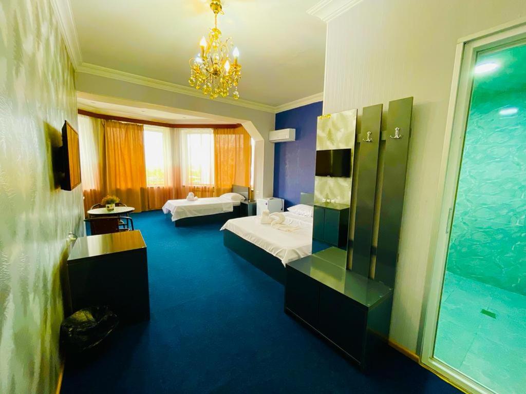 7 Star Hotel Room