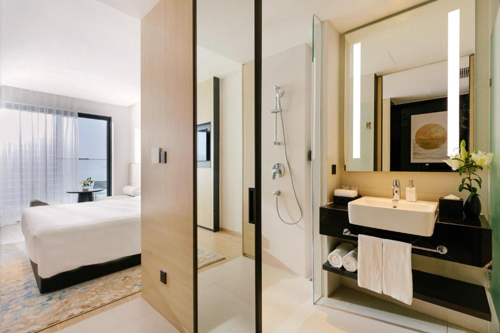 December Hotel, Nha Trang (giá cập nhật 2025)
