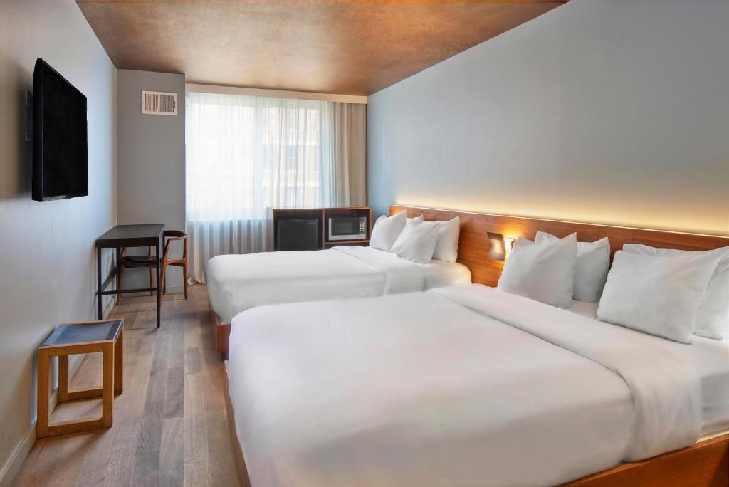 Truss Hotel Times Square, New York (updated prices 2025)