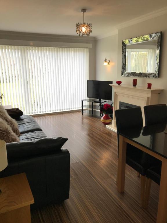 The Bungalow, Lingdale, Lingdale (updated prices 2025)