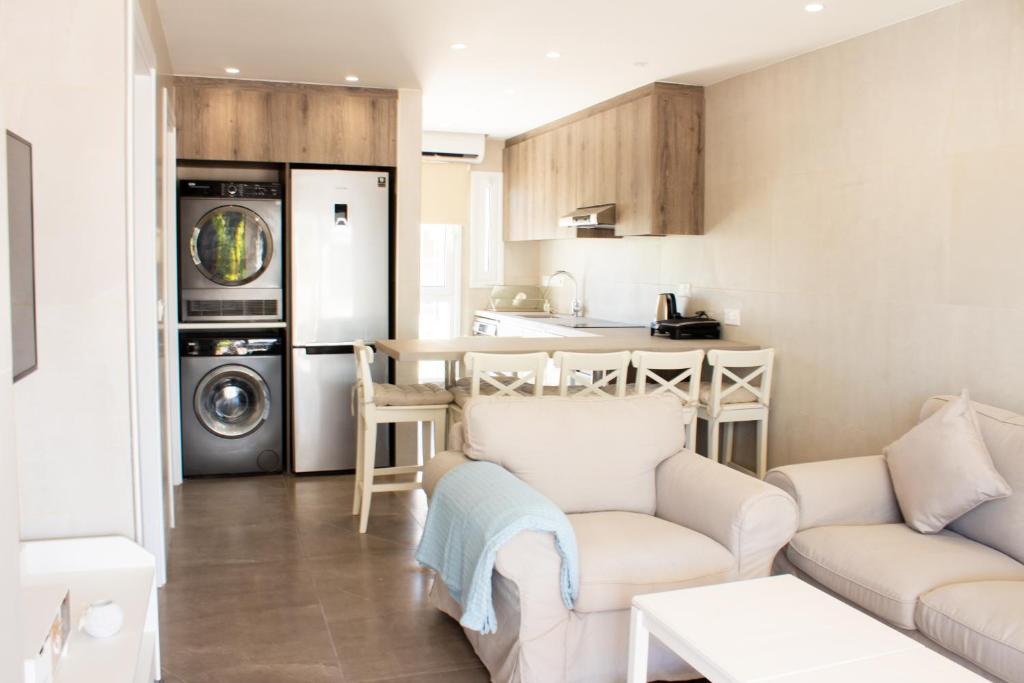 Short walk from Nissi Beach - excellent location!, Agia Napa ...