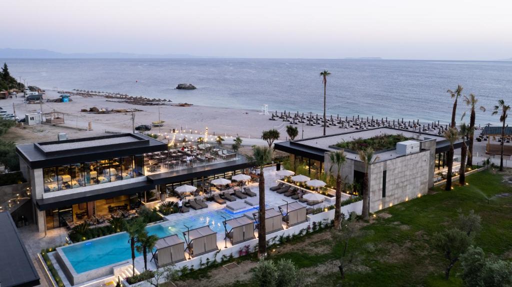 Prado Luxury Hotel, Himare (updated prices 2025)